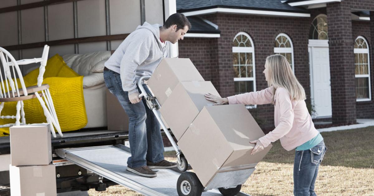 What moving equipment is essential for a safe move? | Promutuel Insurance